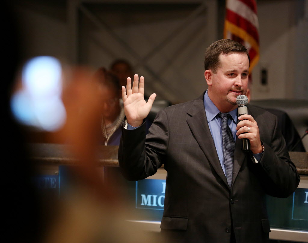 We recommend Dustin Marshall for DISD trustee, District 2